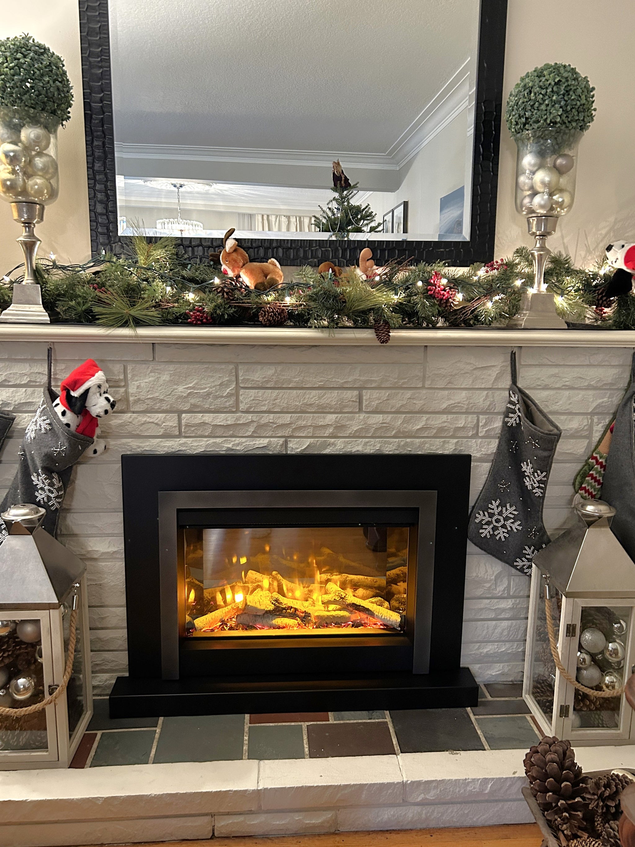 Valor GE3 Electric Fireplace Insert – Barbecues Galore